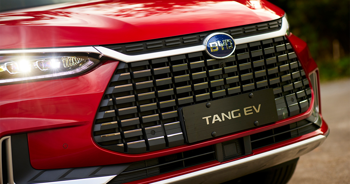 BYD Unveils Ultra-Fast 5-Minute Charging Technology | Jurni