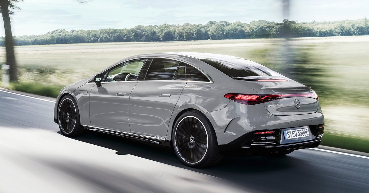 New Mercedes-Benz EQE | Jurni