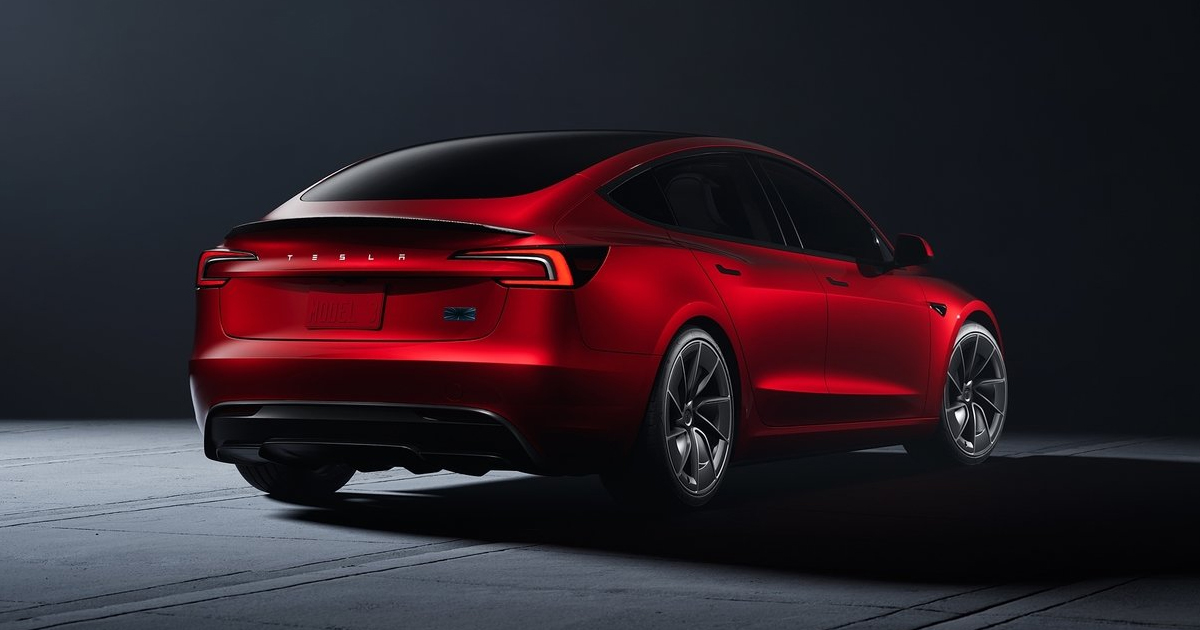 New Tesla Model 3 Performance | Jurni