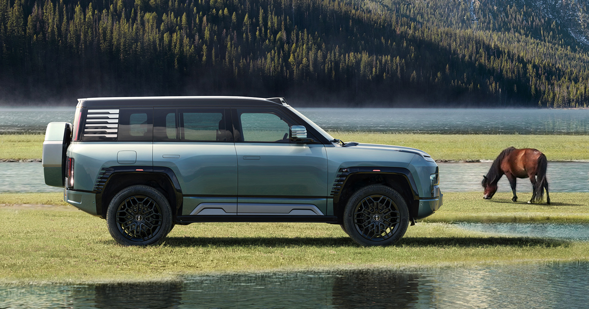 Yangwang U8: Meet the luxury SUV that can swim | Jurni