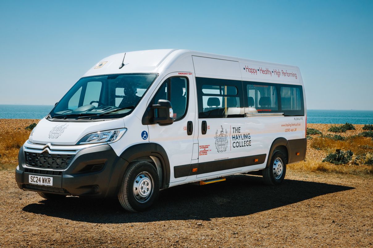 Minibus Leasing & Contract Hire | Jurni